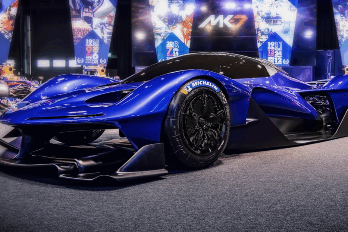 Red Bull's crazy claim: the RB17 hypercar will beat an F1 car ...